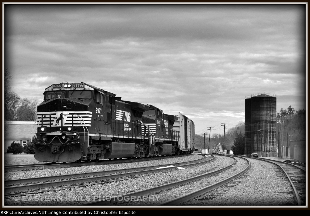 NS 9-40CW 9977 leads P35